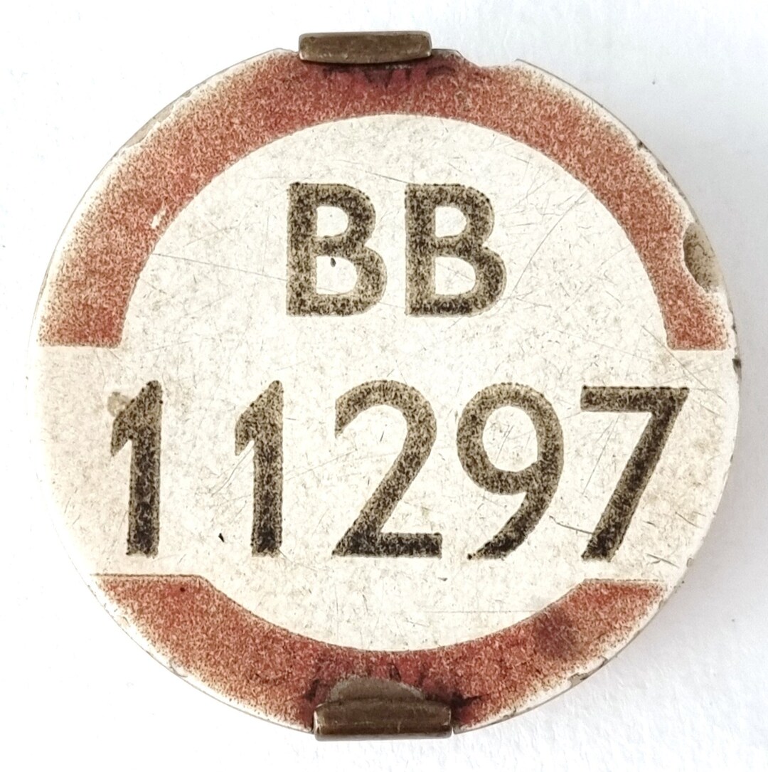 Very WORN, Vintage Drivers Badge, PSV Drivers Badge, BB 11297 ...
