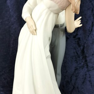 Small Fault, Large Lladro Figurine, Little Surprises, Lladro 6746, Young Couple, Large Figurine ...