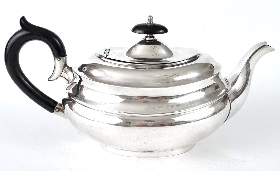 Worn Inside, Vintage Teapot, Viners Teapot, Silver Plate, Elegant Shape ...