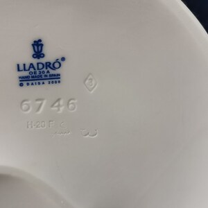 Small Fault, Large Lladro Figurine, Little Surprises, Lladro 6746, Young Couple, Large Figurine ...