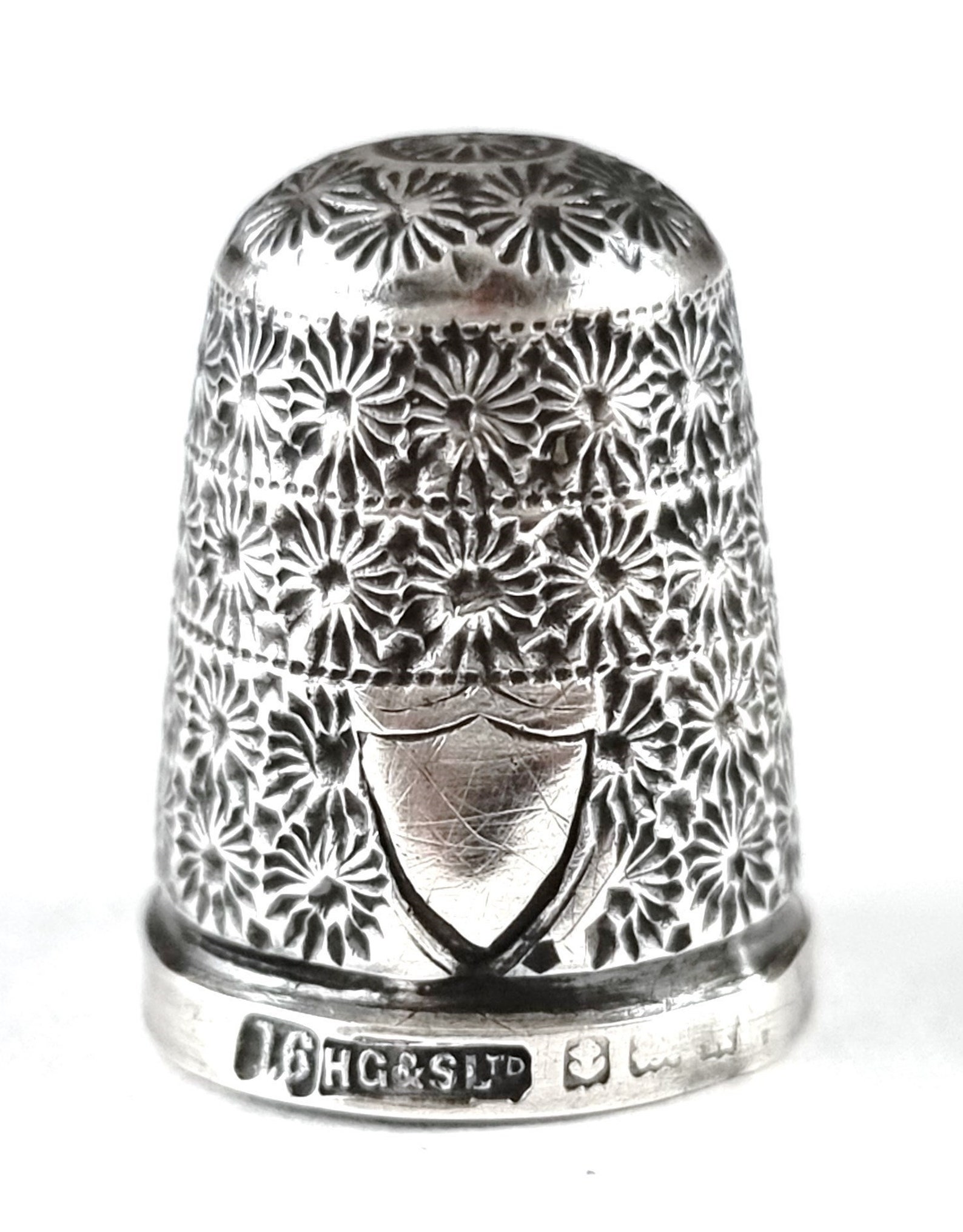 At Fault, Unusual Thimble, Antique Silver Thimble, Daisy Wheel, Vacant ...