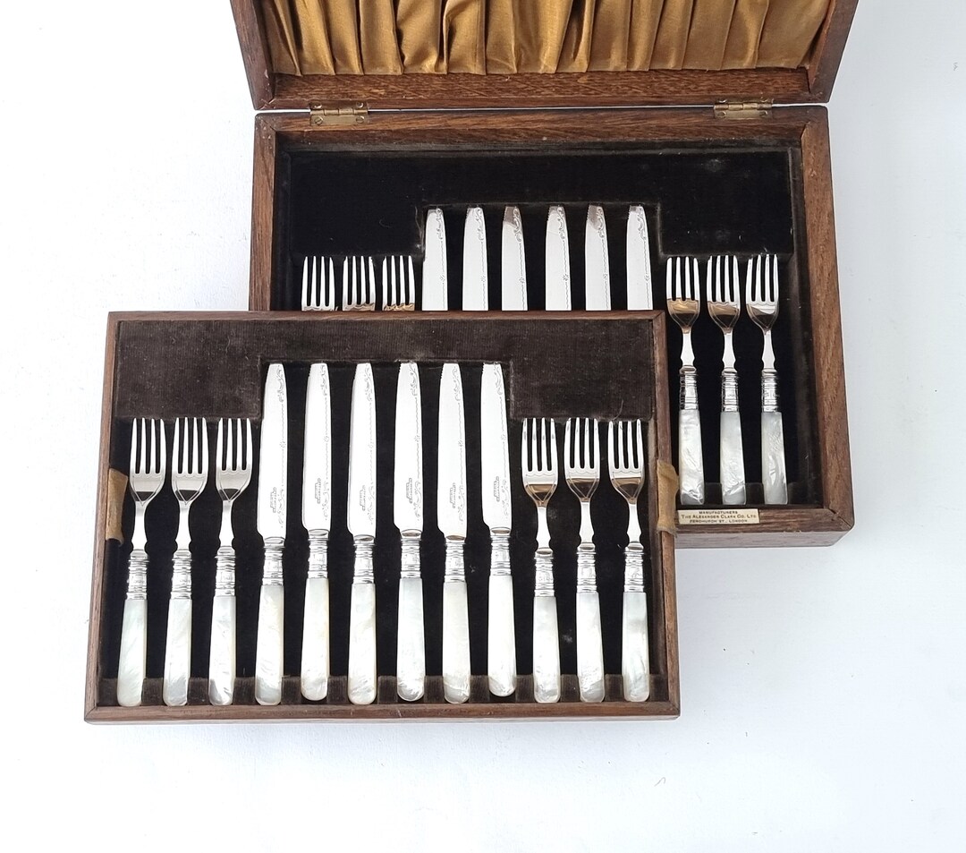 Vintage Canteen, Dessert Cutlery Set, Twelve Settings, Silver Plate ...