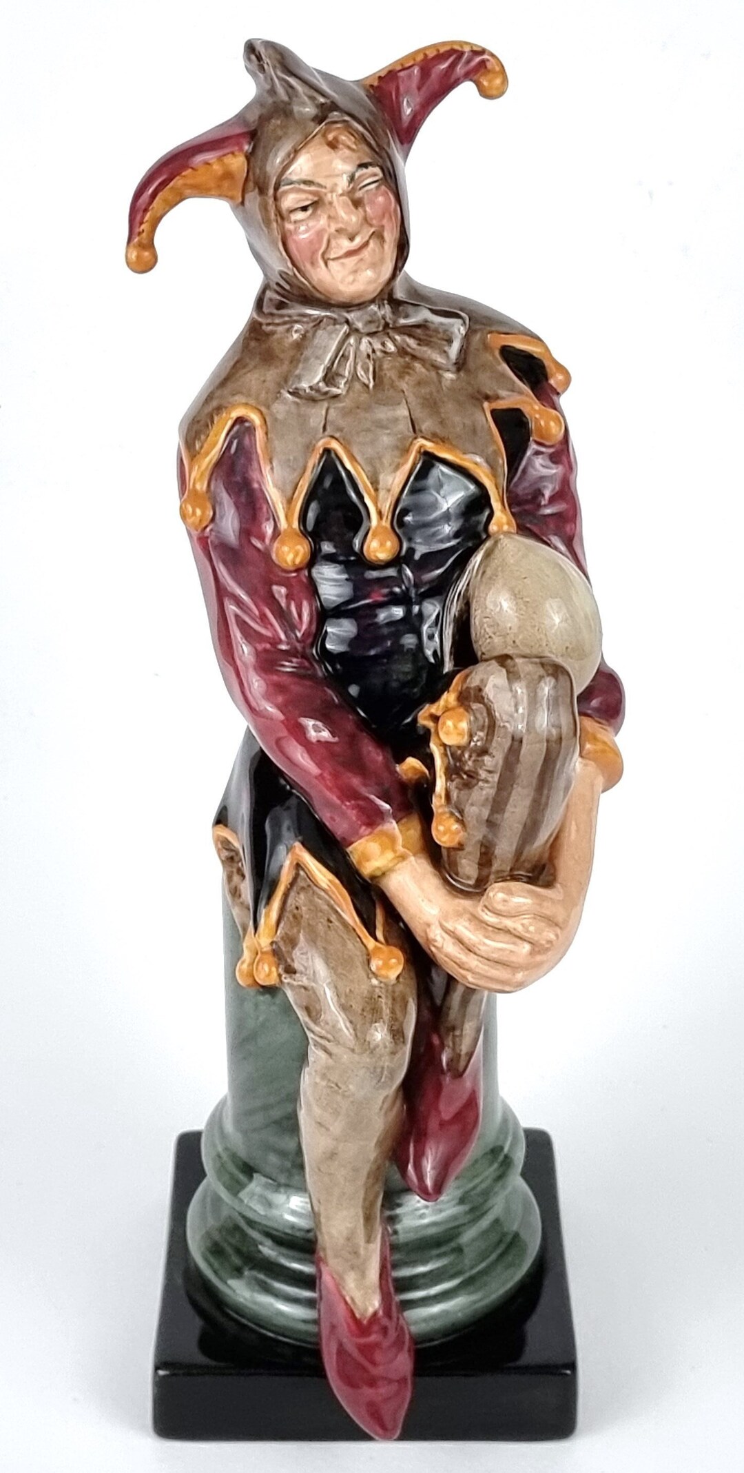 Beautiful Figurine, 10 Inches High, Royal Doulton, the Jester, HN 2016 ...