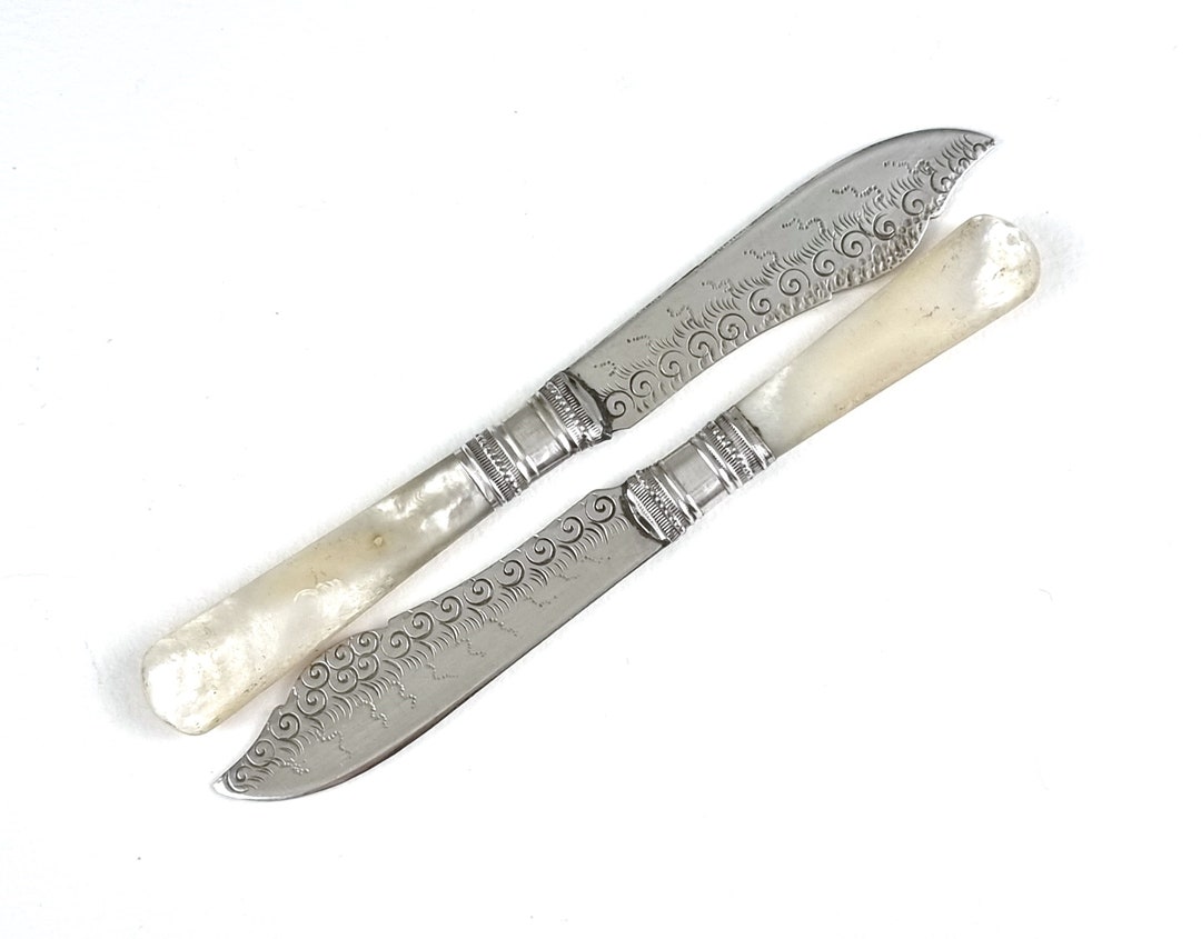 SMALL Flatware, Size Difference, Antique Spreaders, Small Duo, Silver ...