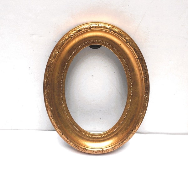 Vintage Oval Frame - Etsy