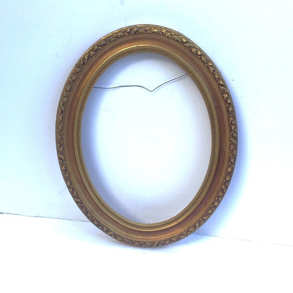 Vintage Oval Frame - Etsy