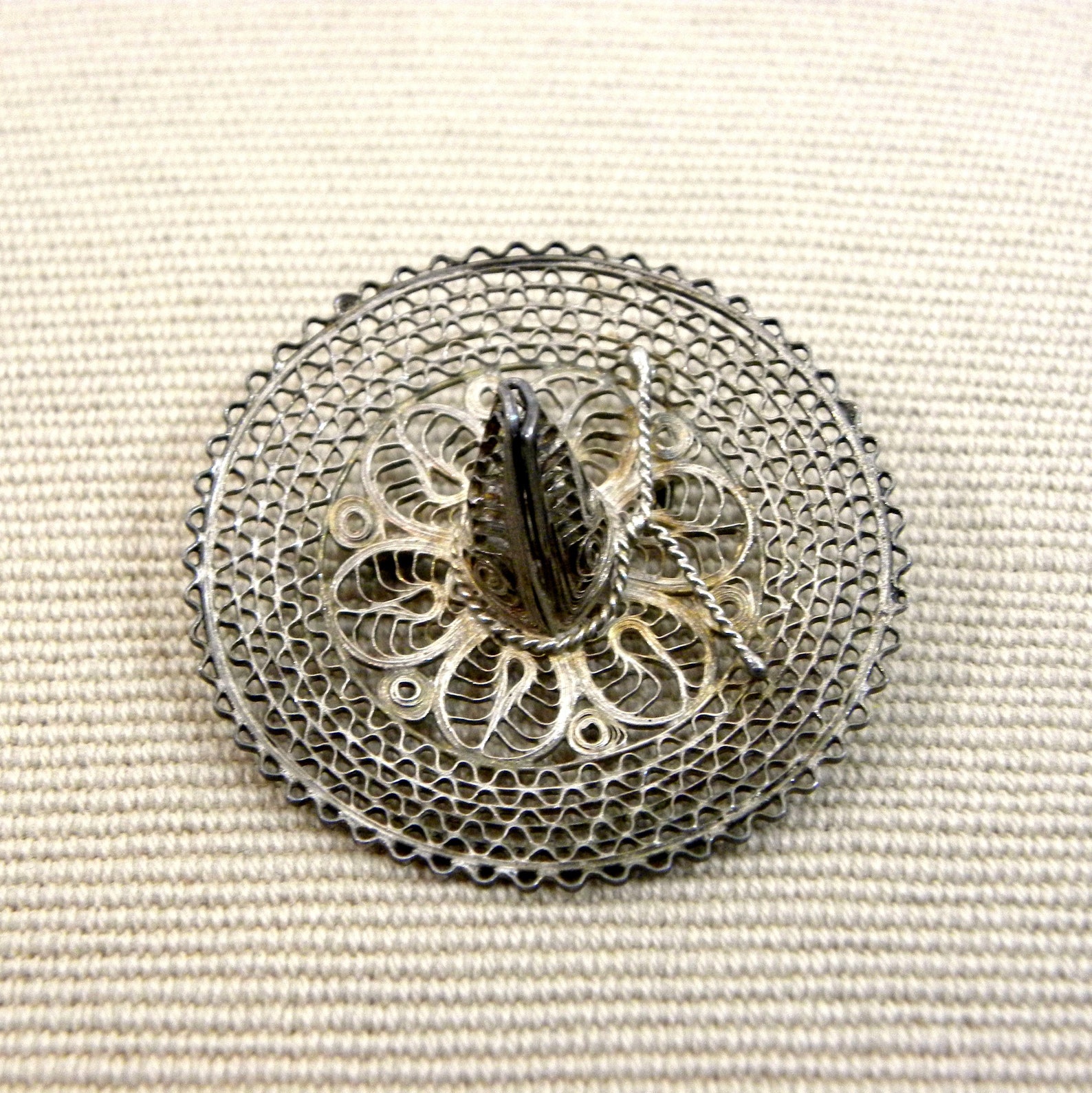 Vintage Mexico Silver Wire Filigree Sombrero Brooch Pin Southwest ...