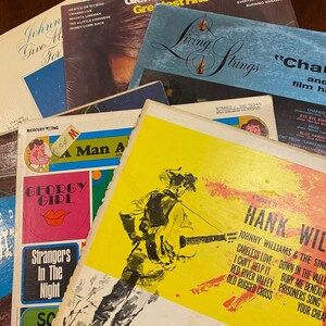 Vintage Vinyl Record Album Covers for Crafting DIY Music Wall Decor ...