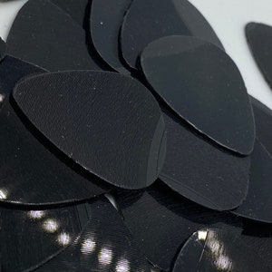 Guitar Picks Recycled Vinyl Record Black Medium to Heavy Gauge - Etsy