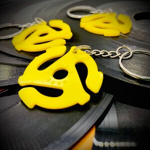 Vintage Vinyl Record 45 RPM Adapter Keychain - Yellow - 7" Record ...