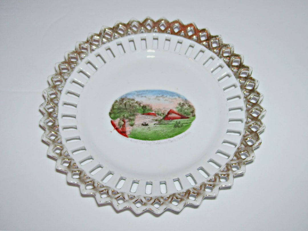 Antique Hubbard Park Pavilion + Mortar Meriden Ct Souvenir Plate Approx ...
