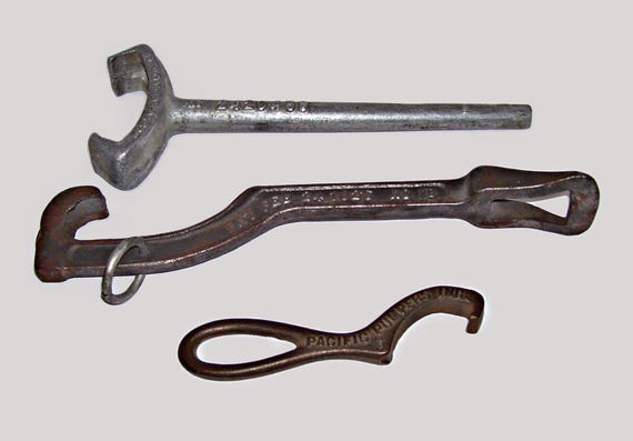 Firefighter spanner wrench store