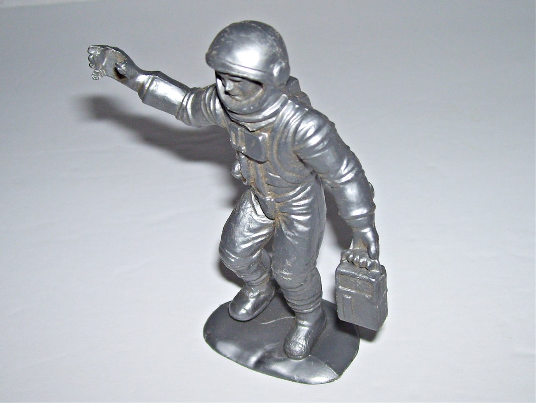 Vintage Plastic Astronaut Spaceman Toy Figure Approx. 4 Tall Marx - Etsy