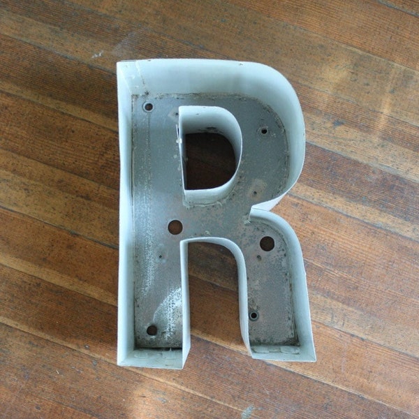 Metal Letter R - Etsy