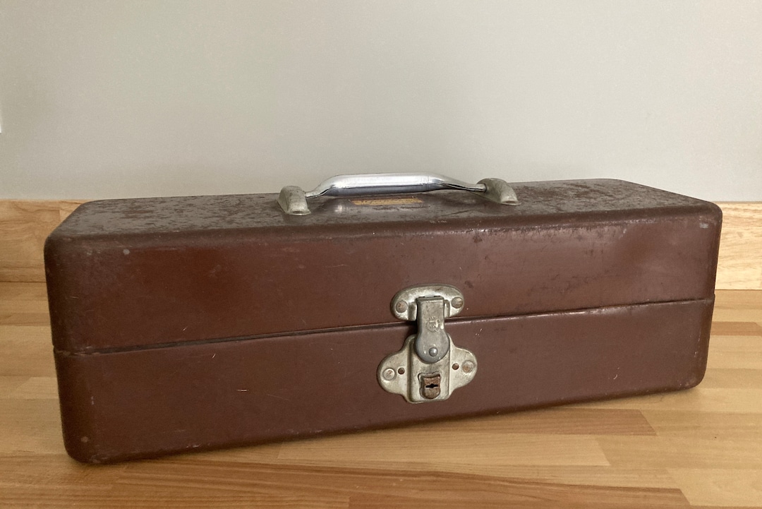 Vintage Metal Tackle Box/toolbox- Walton Products Inc. Grip Loc (brown ...