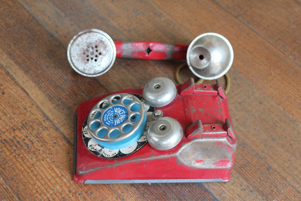 Vintage Red Toy Phone (voice Phone - the Gong Bell Mfg. Co., East ...