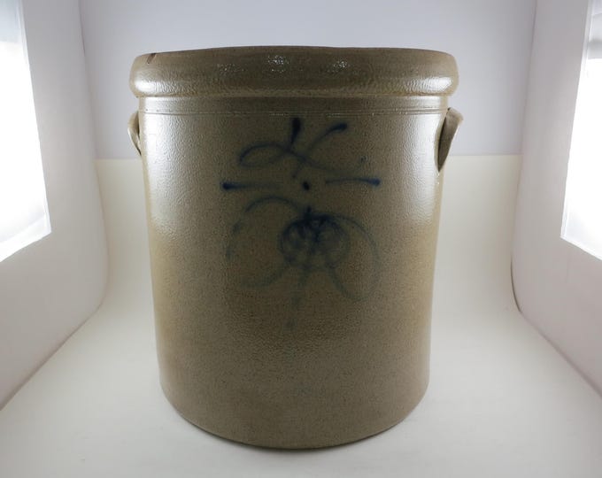 Red Wing 4-gallon Crock: Cobalt Blue Bee, Applied Handles, Early ...