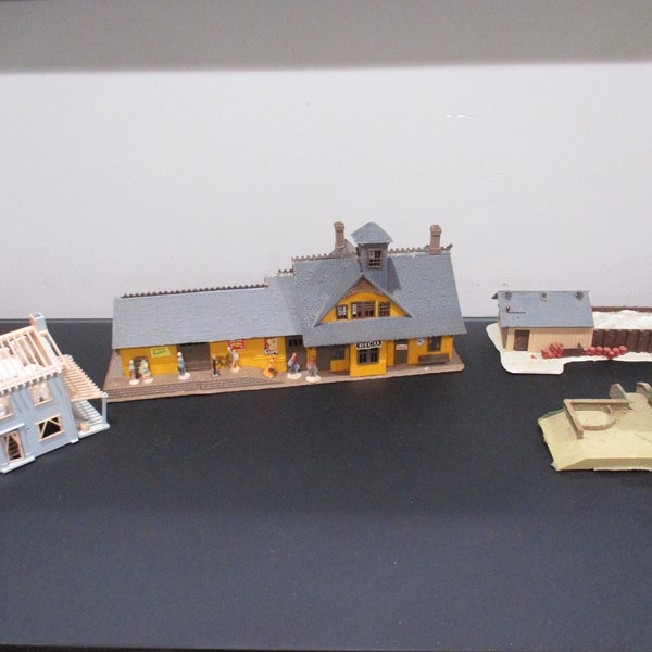 Ho Scale Train Depot - Etsy