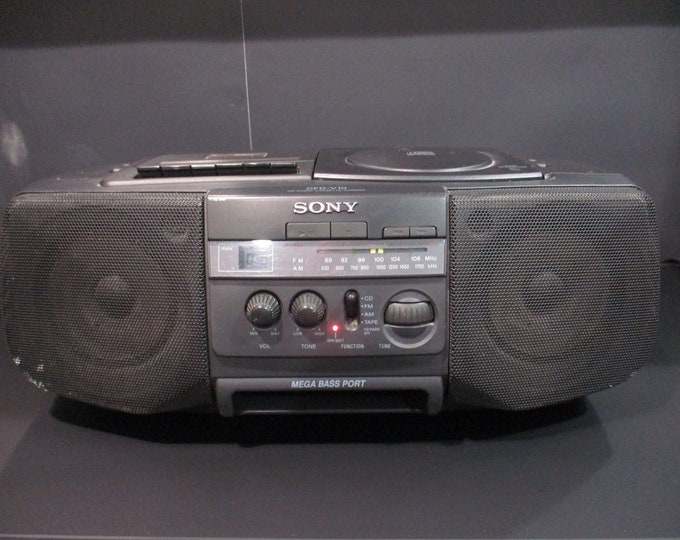 Vintage Sony CFD-V10 CD Radio Cassette Corder Stereo Home or Portable ...