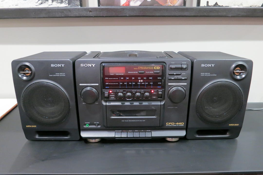Vintage Sony CFD-440 Boom Box Portable Stereo CD Player Great Sound ...