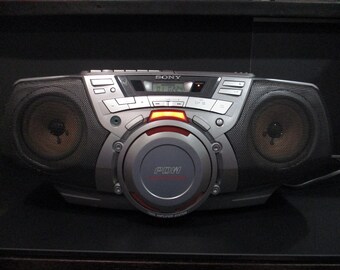 Vintage Sony CFD-V10 CD Radio Cassette Corder Stereo Home or Portable ...