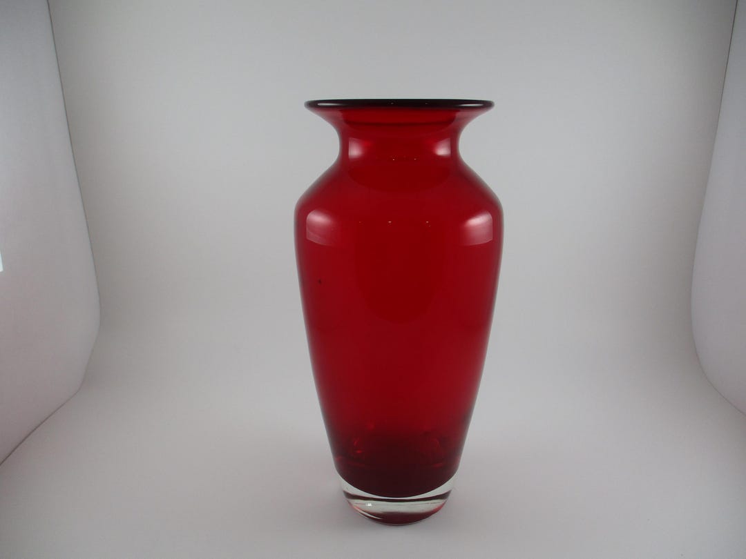 Beautiful Large 9 1/2 Inch Tall Ruby Red Glass Vase Pristine Condition ...