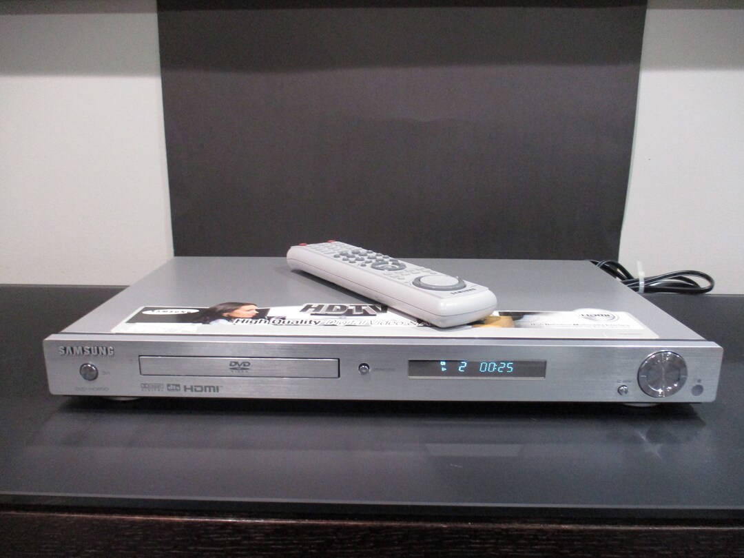 Vintage 2002 Samsung DVD Player Silver Slimline Design Works With ...