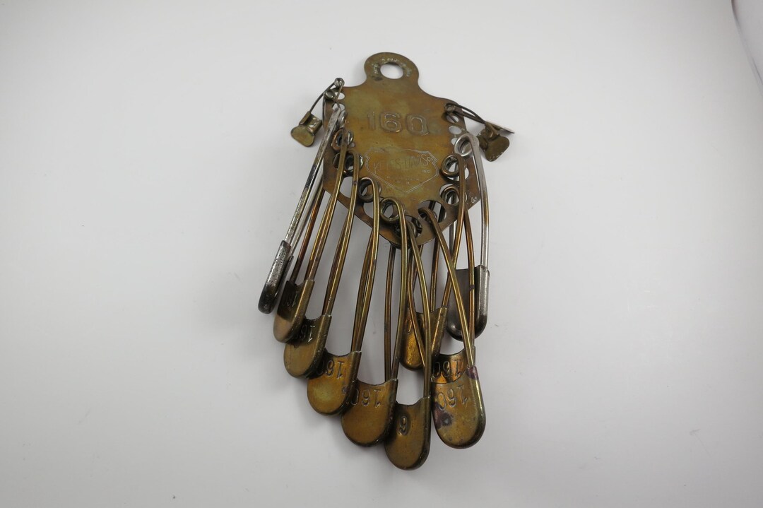 Vintage WWII Era Keys Davis Co Military Laundry Tag Holder Set #160 ...