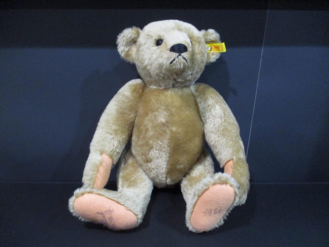 Vintage 80's Steiff Mohair 16 Inch Bear 0155/42 Pristine Condition ...