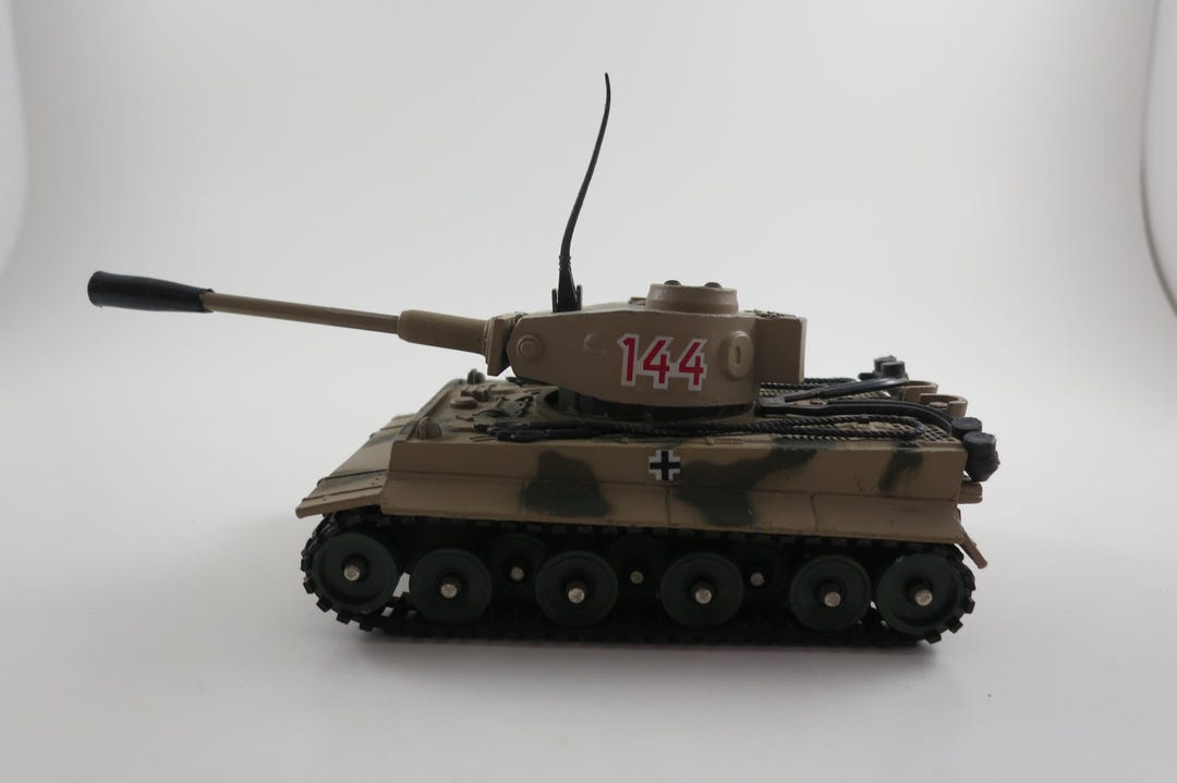 Vintage 1983 Corgi Toys King Tiger Tank: German Army Die Cast - Etsy
