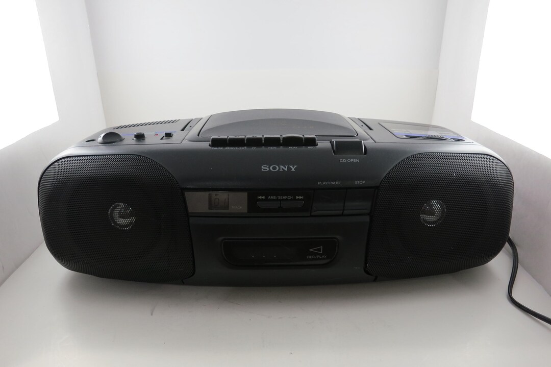 Vintage Sony CFD-8 Boom Box Portable Stereo CD Player Great Sound ...