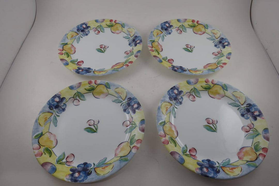 Vintage Corelle Fruit Basket Pattern 7 1/4 Inch Salad Plates - Set of 4 ...