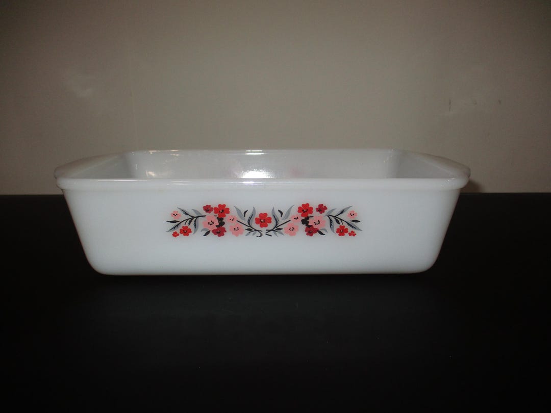 Vintage Fire King Primrose Loaf Pan Milk Glass No 409 1 Quart Excellent ...