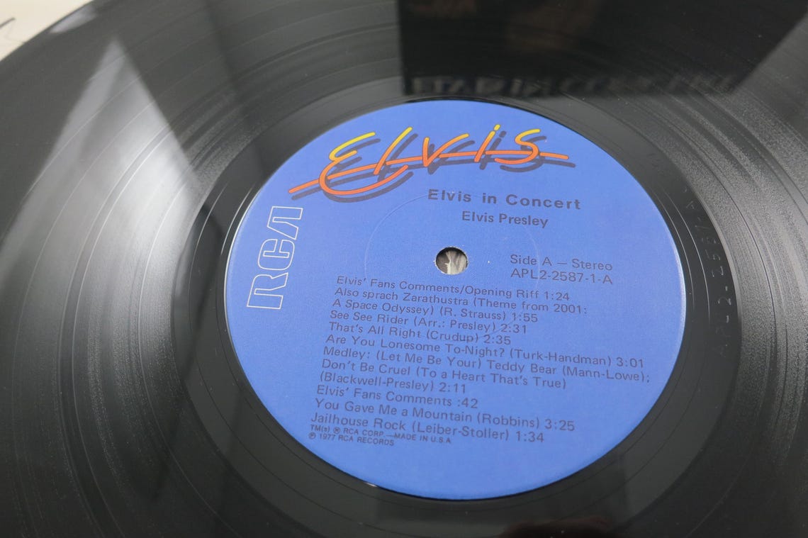 Elvis in Concert 1977 Vinyl LP, Two Record Set - Etsy