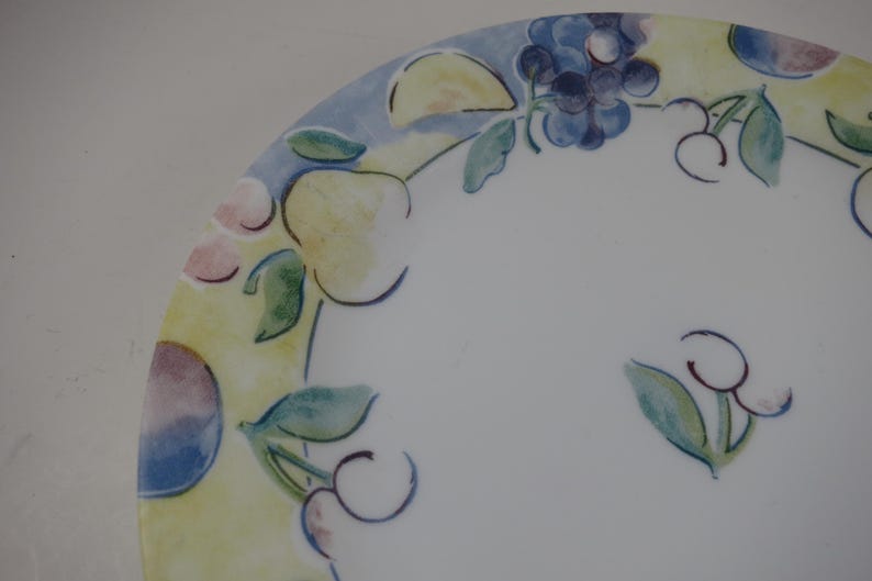 Vintage Corelle Fruit Basket Pattern 7 1/4 Inch Salad Plates - Set of 3 ...