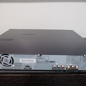 Sony DAV-DZ310 DVD/CD Player Works Great Free Shipping Modern Retro ...