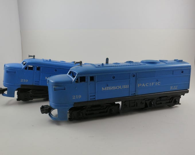 Vintage Lionel Trains Post War O Gauge Missouri Pacific Diesel ...