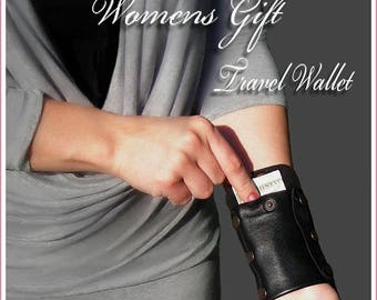 Wrist Wallet | Etsy
