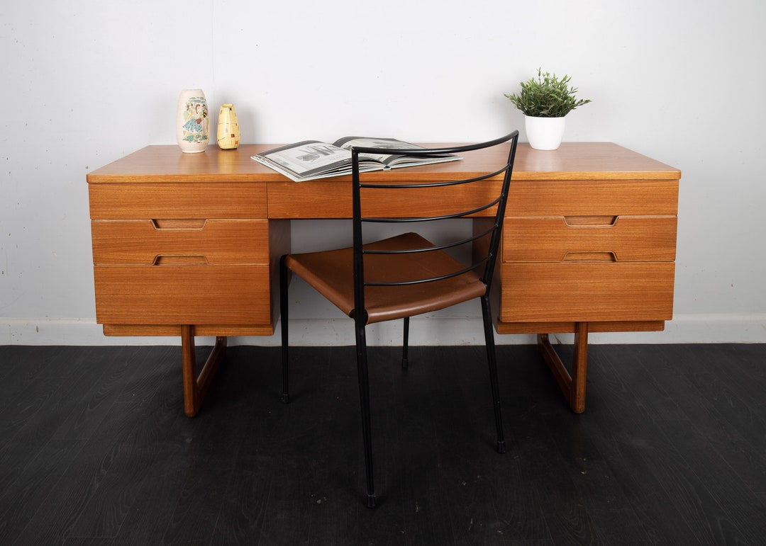 Uniflex Q Range Retro Walnut Dressing Table / Desk Mid Century - Etsy UK
