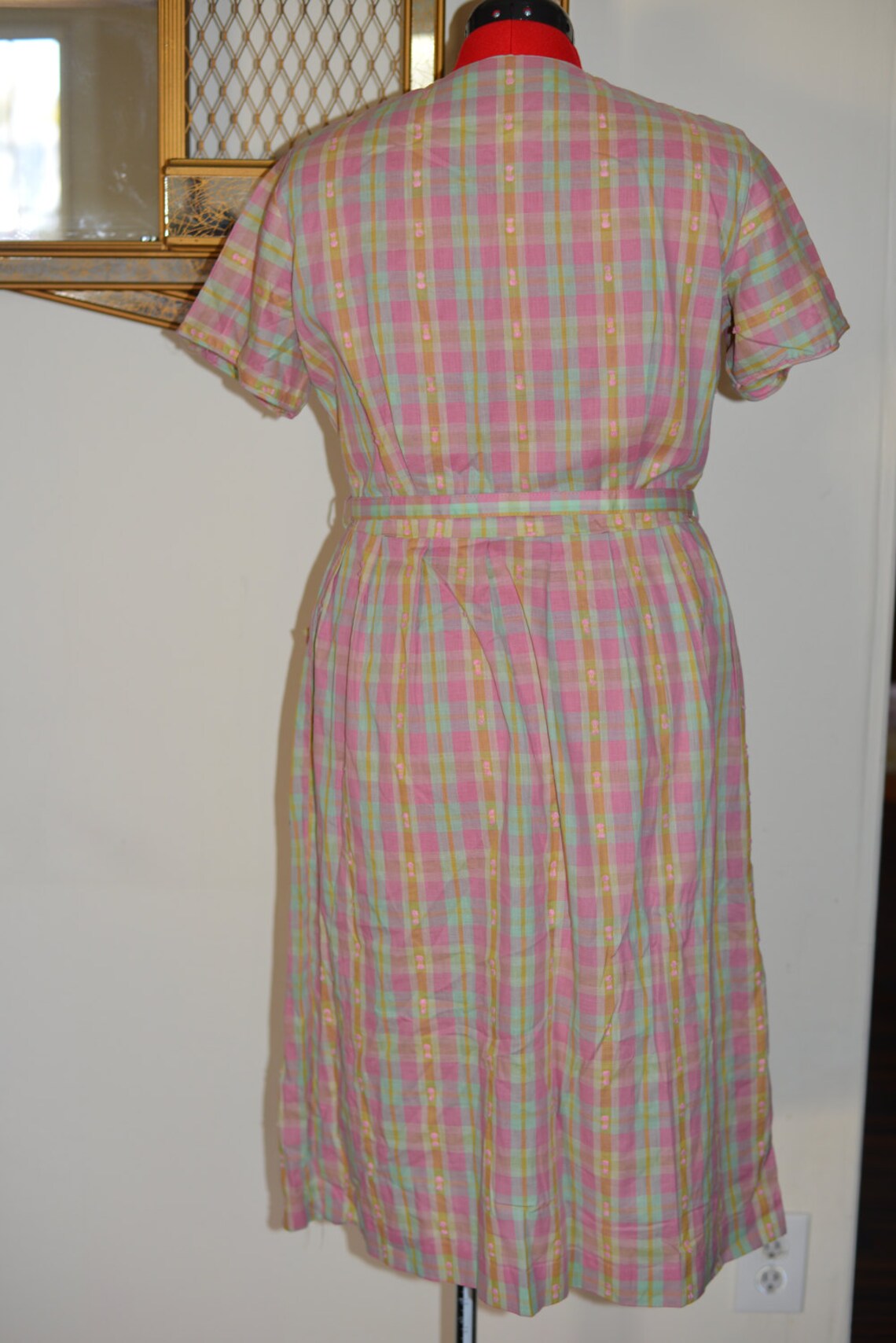 Vintage 1950s Spring Plaid A-line Pleated Housewife Dress With Pockets ...