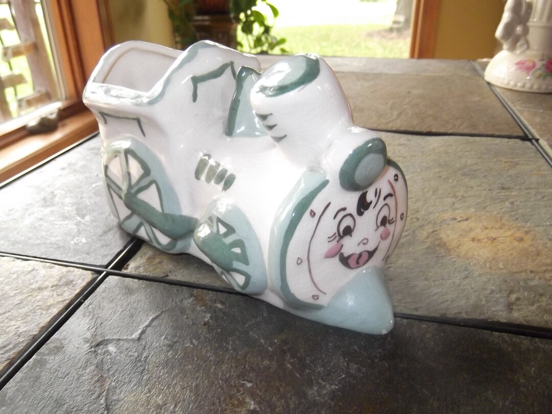 Train Engine Planter - Etsy