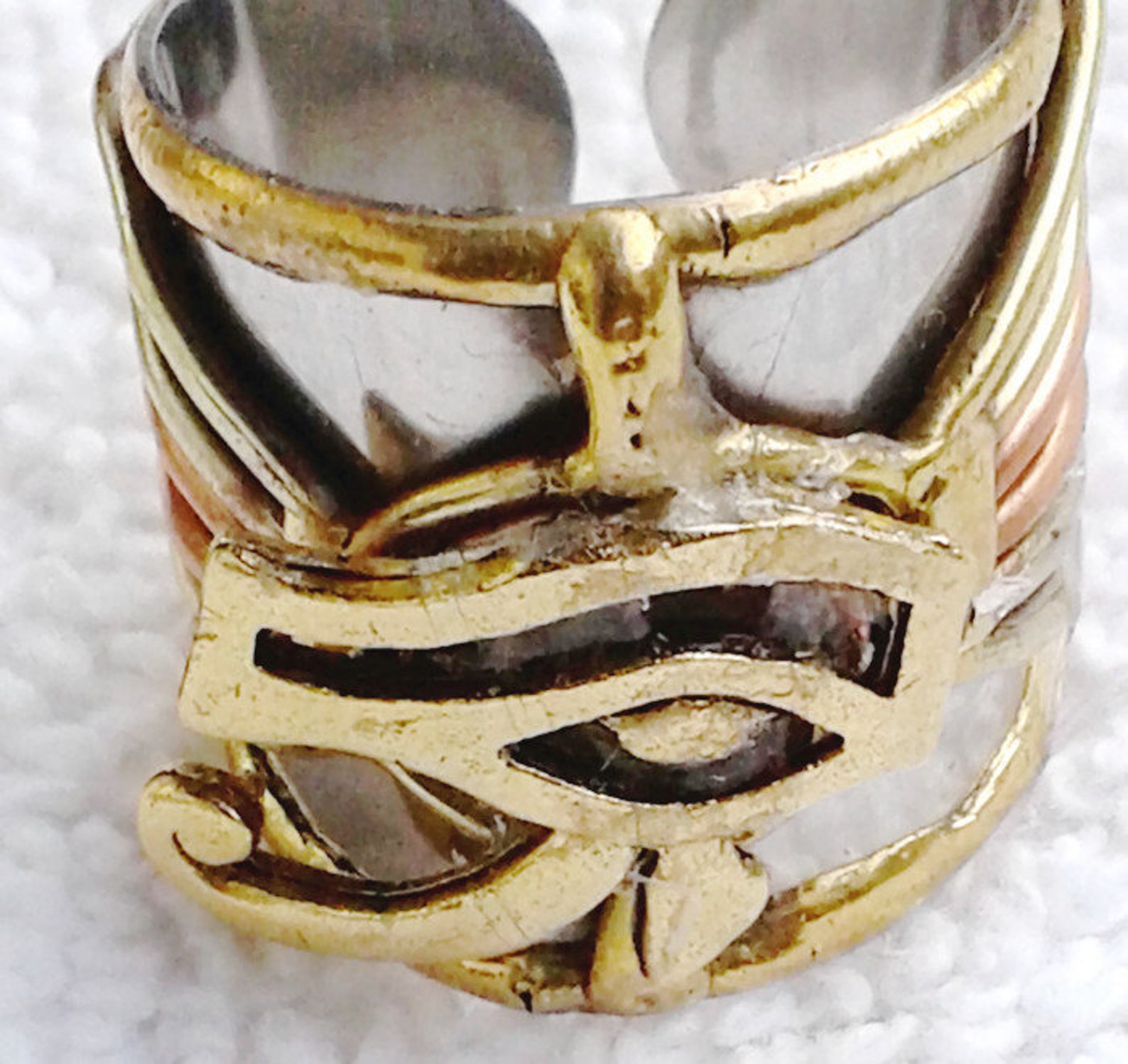 Ancient Egyptian Eye of Ra Ring. - Etsy