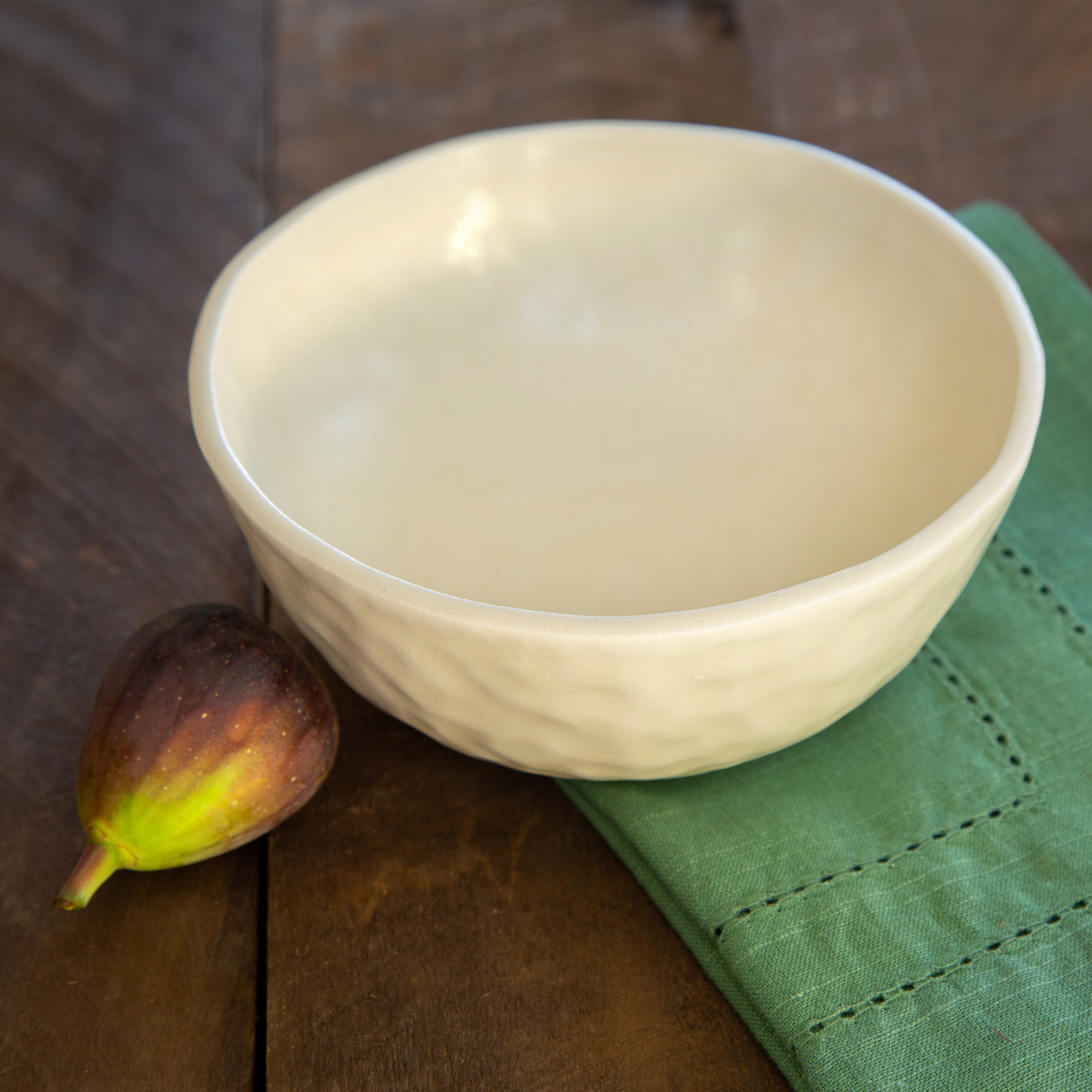 Small Vanilla Textured Prep Bowls