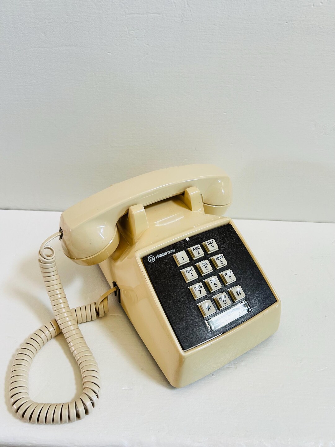 Vintage Retro Ameritech Push Button Desktop Telephone. MCM - Etsy