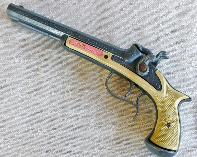 Toy Gun Flintlock Pistol - Captain Cutlass - Vintage Toy Cap Gun ...