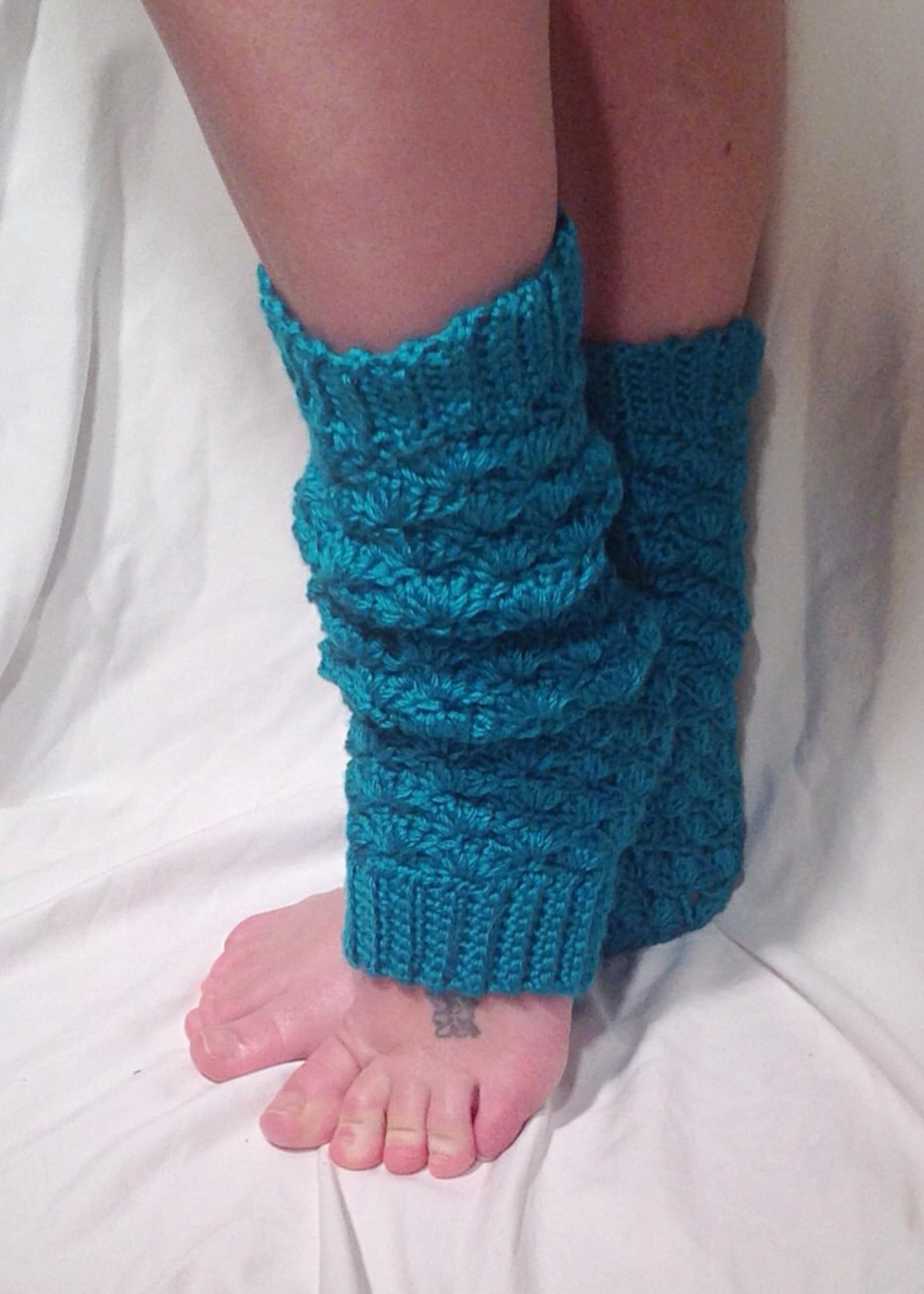 Crochet Pattern - Shell Stitch Crochet Leg Warmer - Etsy