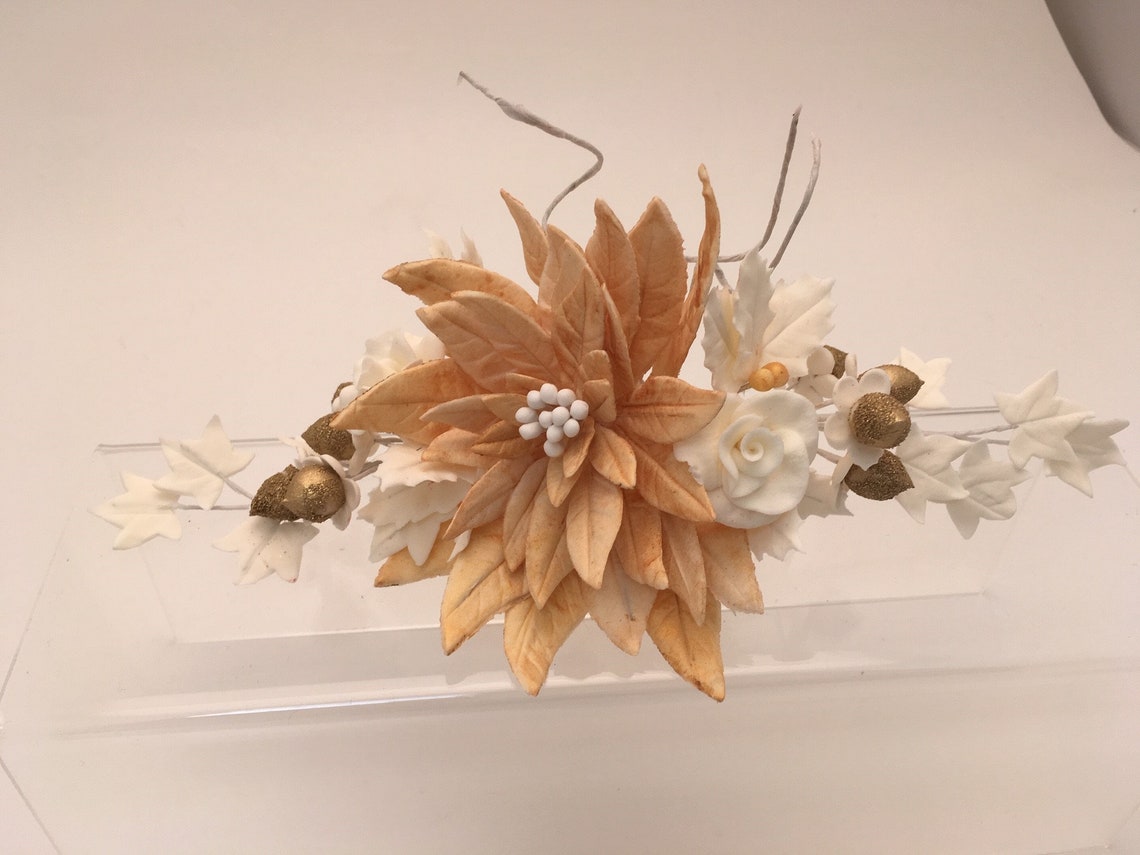 Gold Poinsettia - Etsy UK