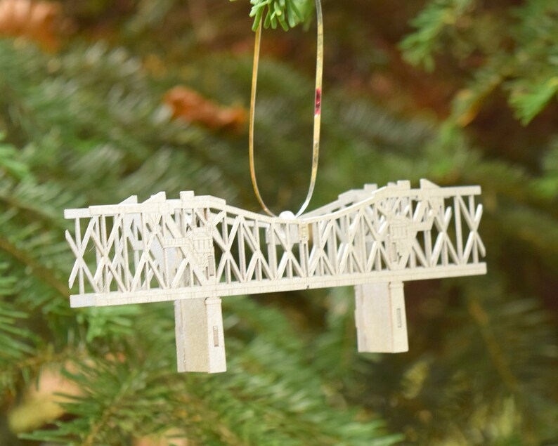 Broadway Bridge Ornament Portland Oregon Hand Painted and - Etsy Norway