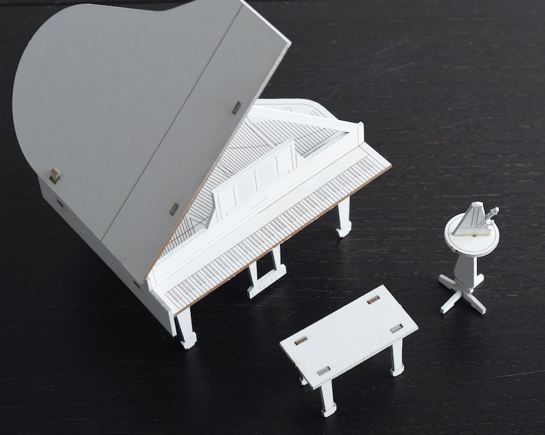 Grand Piano Model Kit, Piano, Bench & Metronome, Scale 18:1, Miniature ...