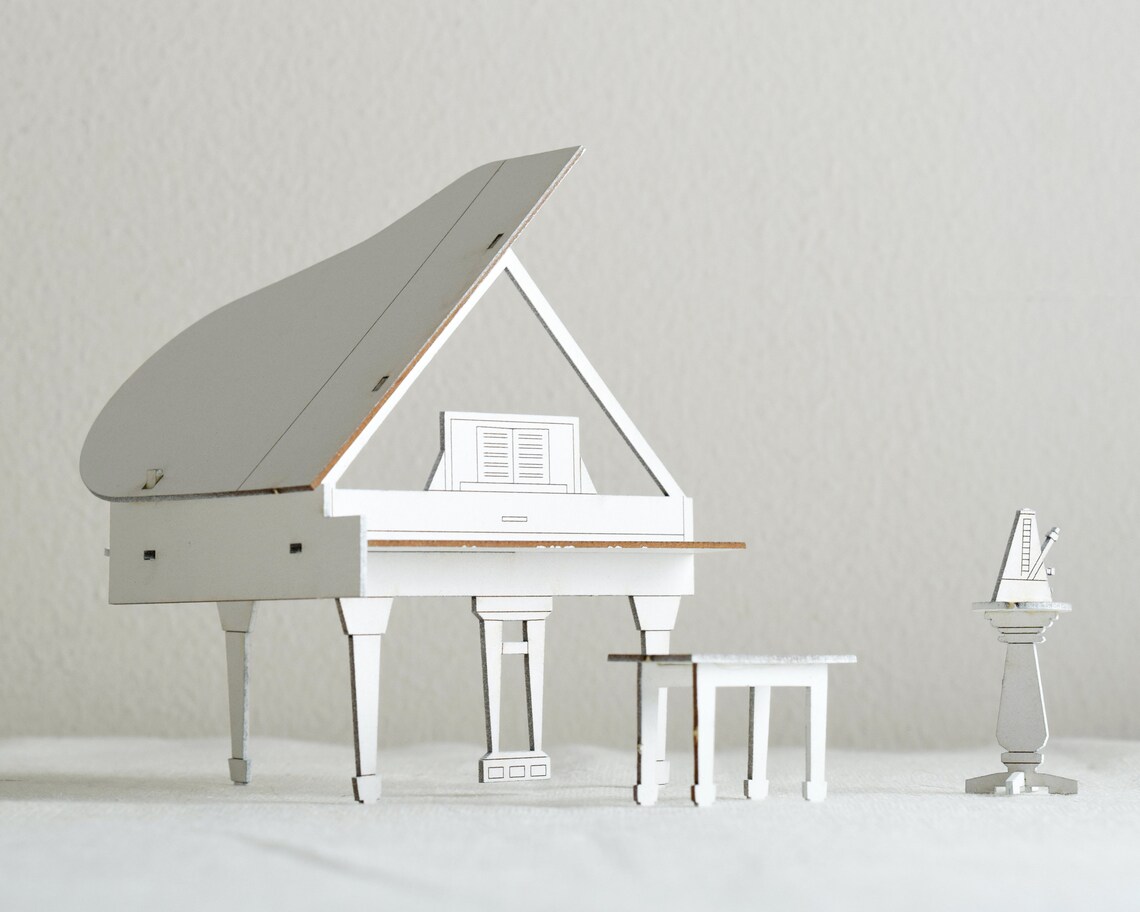 Grand Piano Model Kit, Piano, Bench & Metronome, Scale 18:1, Miniature ...